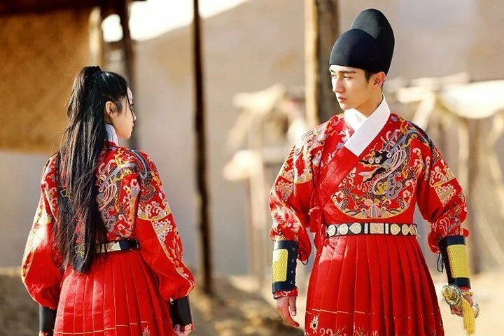 You Need a Flying Fish Robe to Become a Knight-errant - Newhanfu