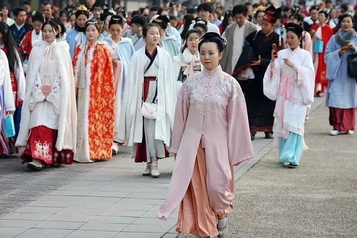 2019 - Latest Hanfu Report | Fashion Trends & Analysis - Newhanfu