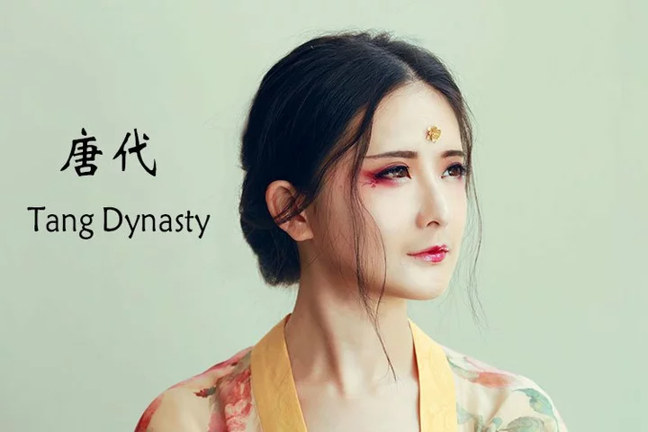 A Brief History of Tang Dynasty Clothing - Newhanfu