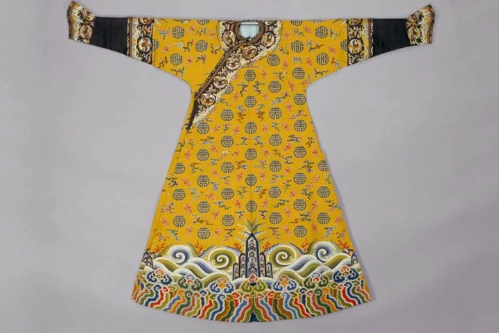 The Brief History of Qing Dynasty Clothing - Newhanfu