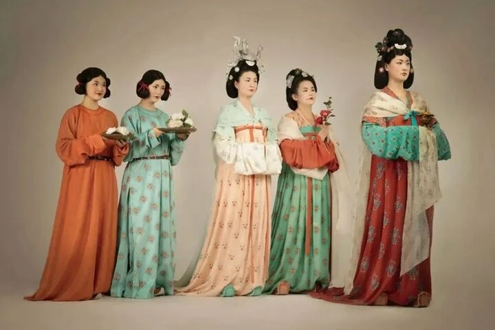 Types and Wear Styles of Tang Dynasty Women's Clothing
