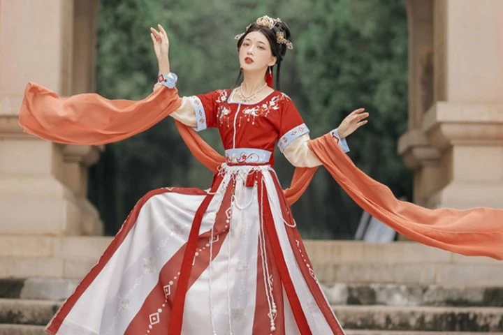 7 Ways to Tie Hanfu Skirts - Newhanfu