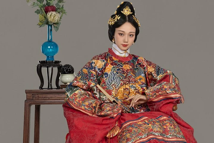 7 Fantasy Clothing Motifs in Chinese History - Newhanfu