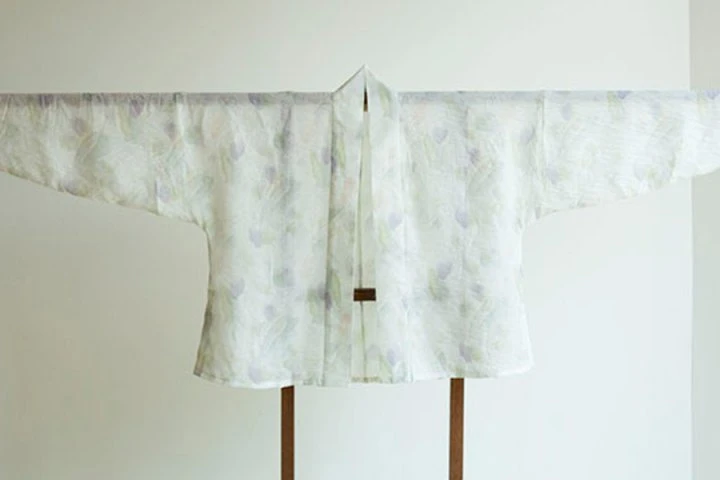 Hanfu in Components IV: The Sleeves - Newhanfu