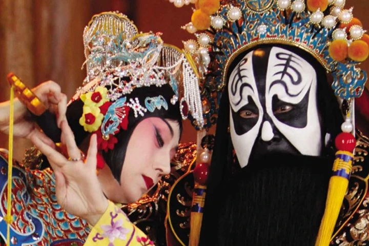 The Many Faces of Chinese Opera - Newhanfu