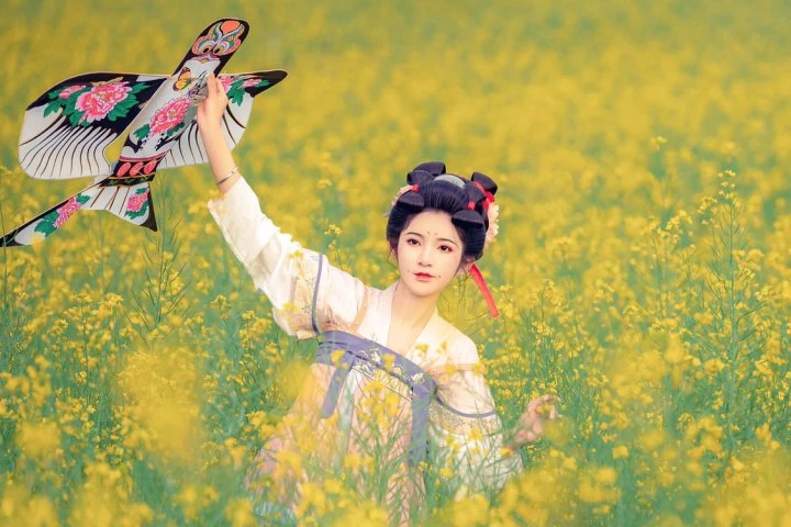 Discovering Ancient China's Spring Excursion: Traditions and Customs ...